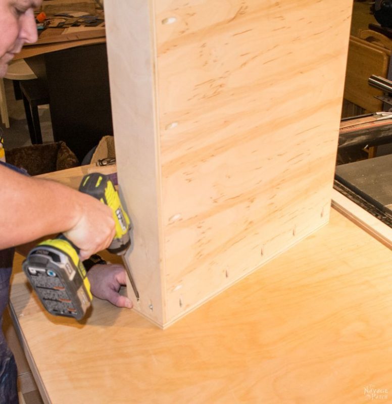 How to Make Simple & Easy Sliding Shelves