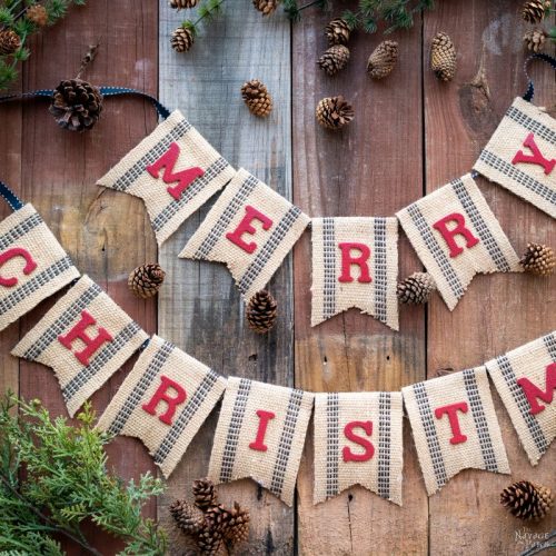 Easy Farmhouse Christmas Banner - The Navage Patch